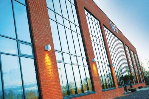 Clive Simpson | KingsGate | Company Profiles