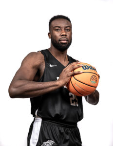 That's a Slam-Dunk! | People - The Moment Magazine