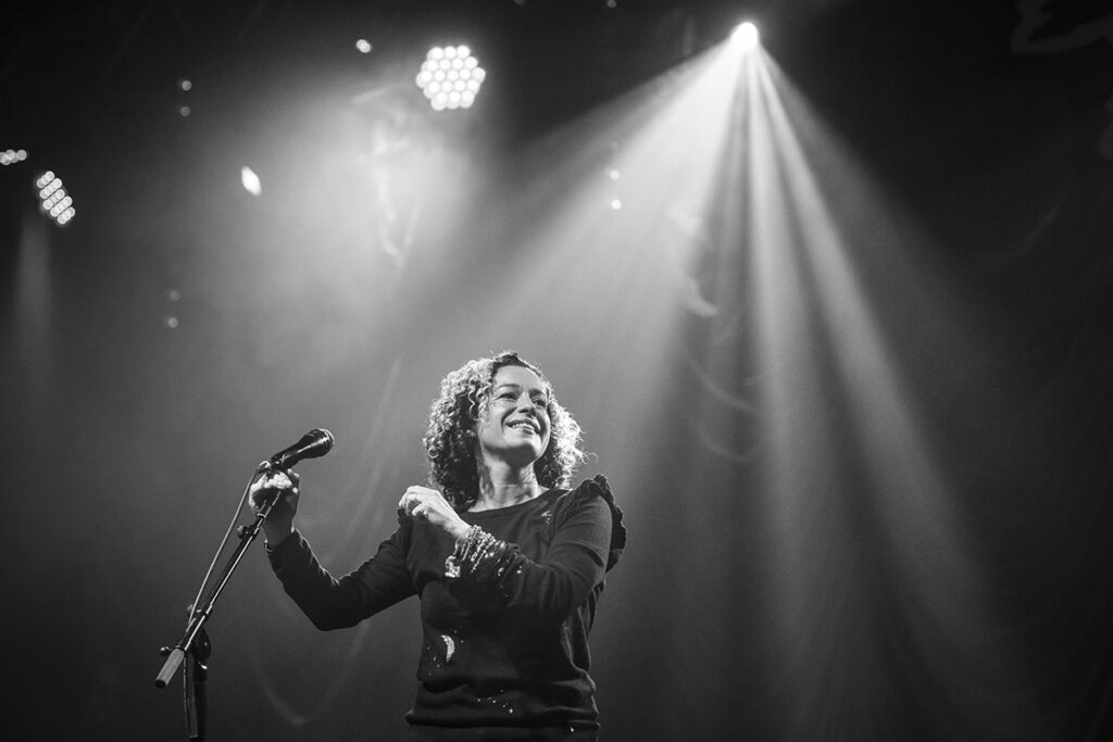 Kate Rusby - Queen of the Folk Scene | Live music - The Moment Magazine